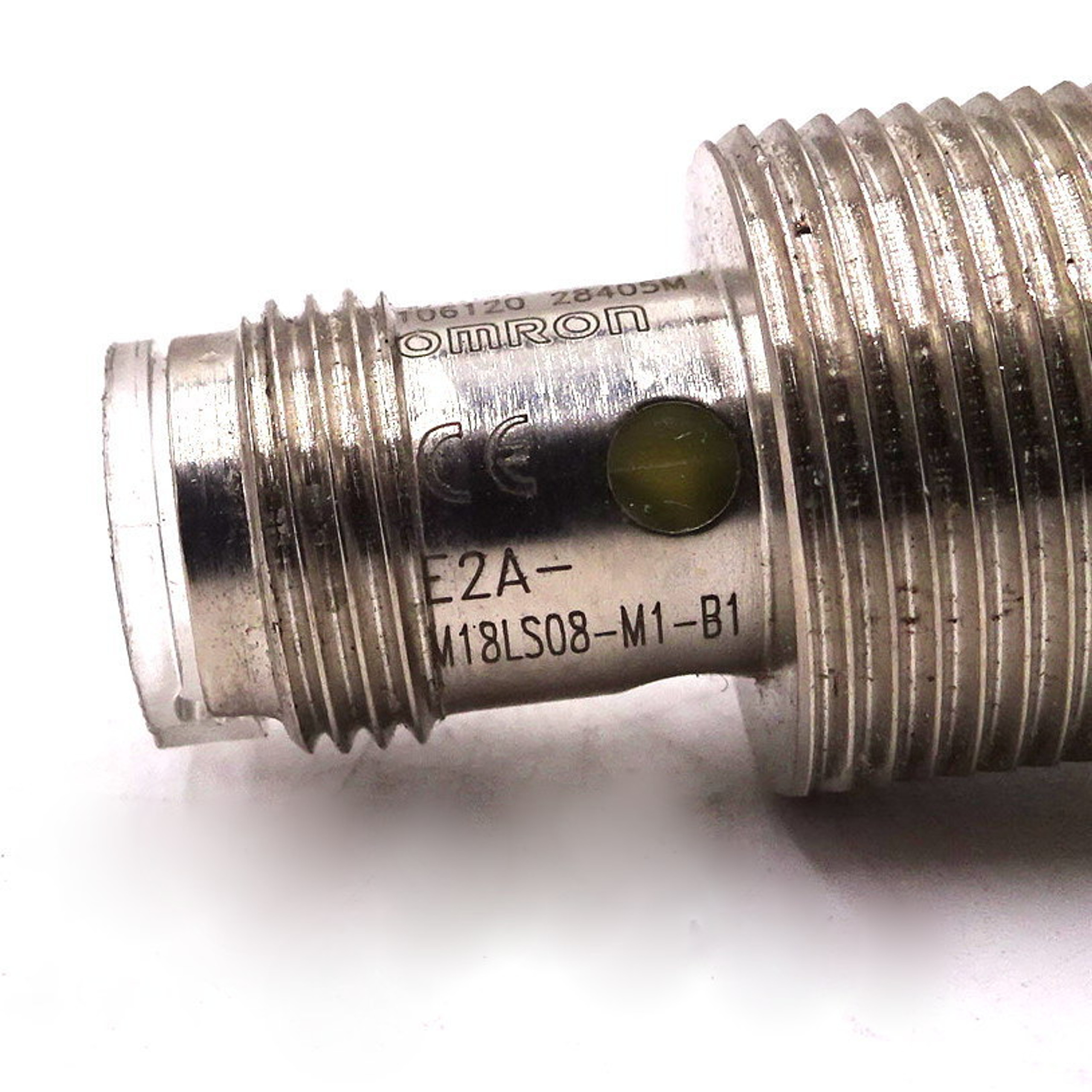 Proximity Sensor E2A-M18LS08-M1-B1 Omron 12-24V *New* - Axxa - Motor Control & Automation